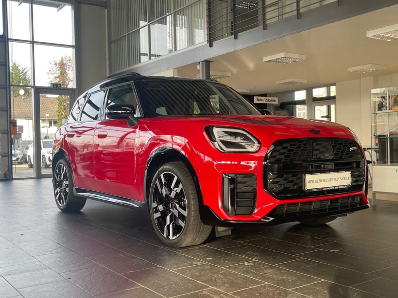 MINI Cooper C Countryman Countryman C John Cooper Works Year-old buy in ...